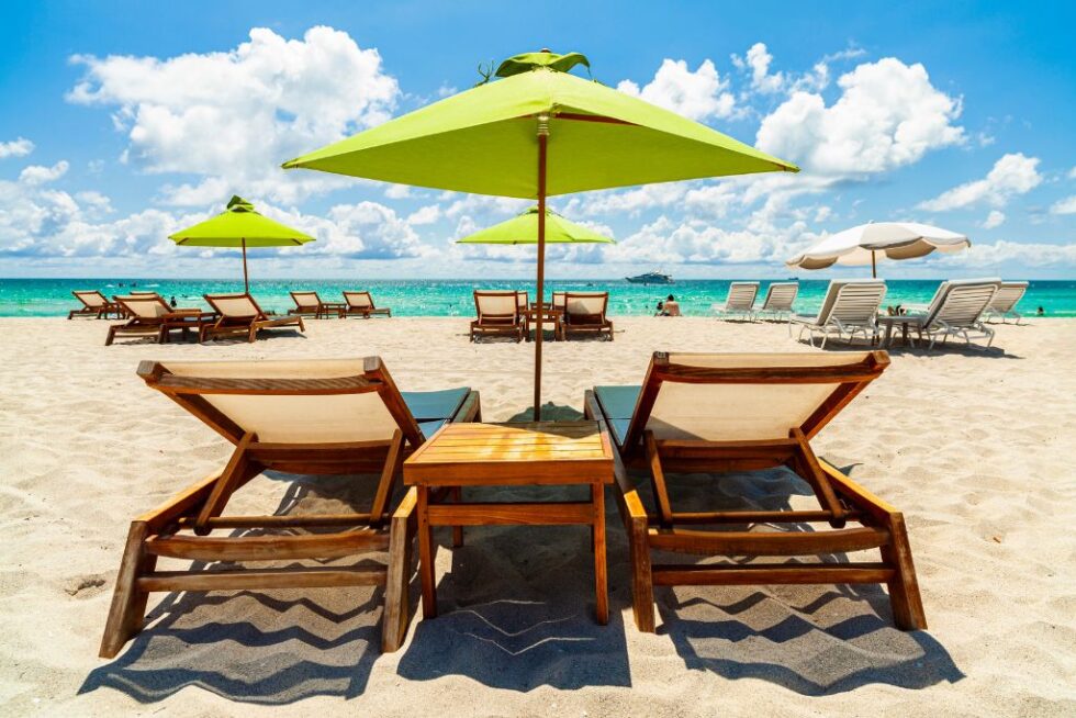 7 Amazing South Florida Beaches To Visit (2025)! - ALWAYS ON THE SHORE