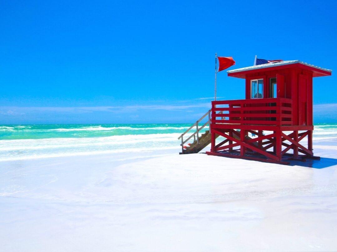 15 Beaches With The Clearest Water In Florida - ALWAYS ON THE SHORE