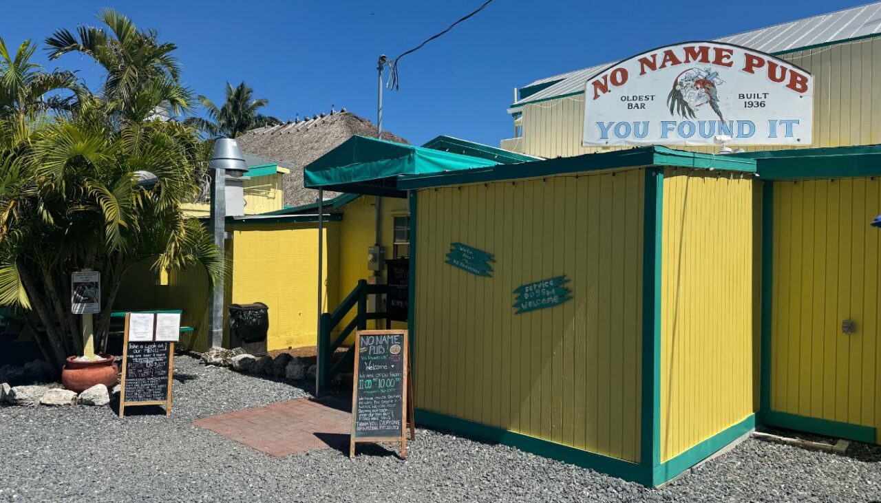 A Foodie’s Guide: 10 Amazing Restaurants To Visit In The Florida Keys ...